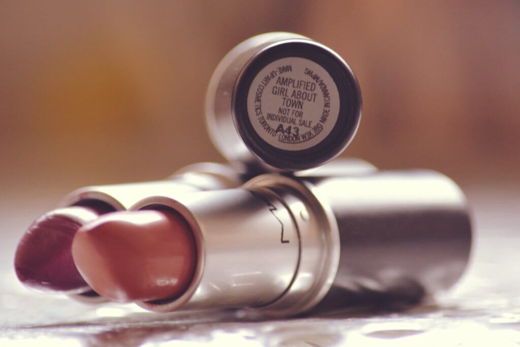 Labiales MAC Cosmetics: tipos y diferencias - Unycas